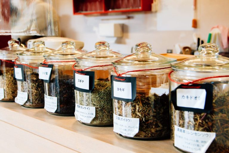 【福井県・高浜町】若狭湾に白砂の海岸線が8kmに広がり、若狭和田ビーチで環境認証「BLUE FLAG」を取得 - 里アプリ